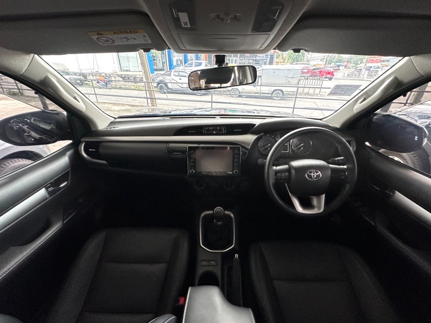 TOYOTA HILUX REVO D-CAB PRERUNNER 2.4 MID (B1425) | Boy Auto Group
